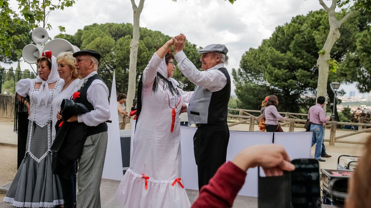 ¿Qué se celebra el 15 de mayo en España?