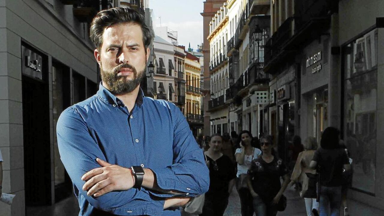 José Miguel Cedillo, el huérfano que conmovió a Marlaska