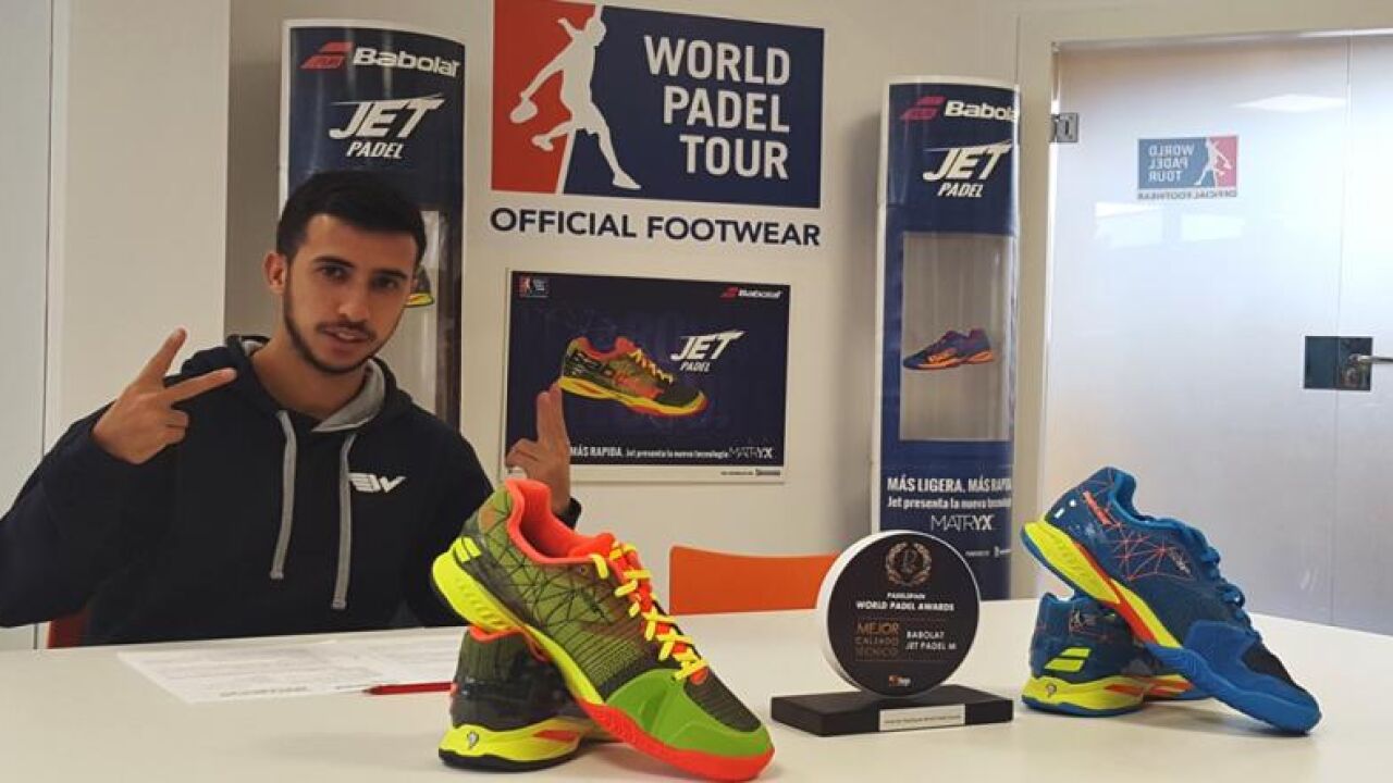 El gaditano Álvaro Cepero seguirá volando con el calzado Babolat
