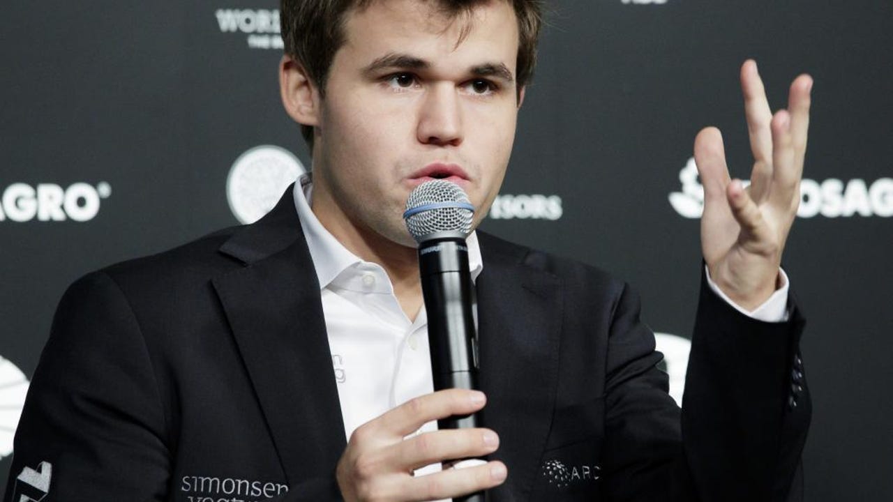 El noruego Magnus Carlsen retiene el título mundial de ajedrez El noruego Magnus Carlsen retiene el título mundial de ajedrez