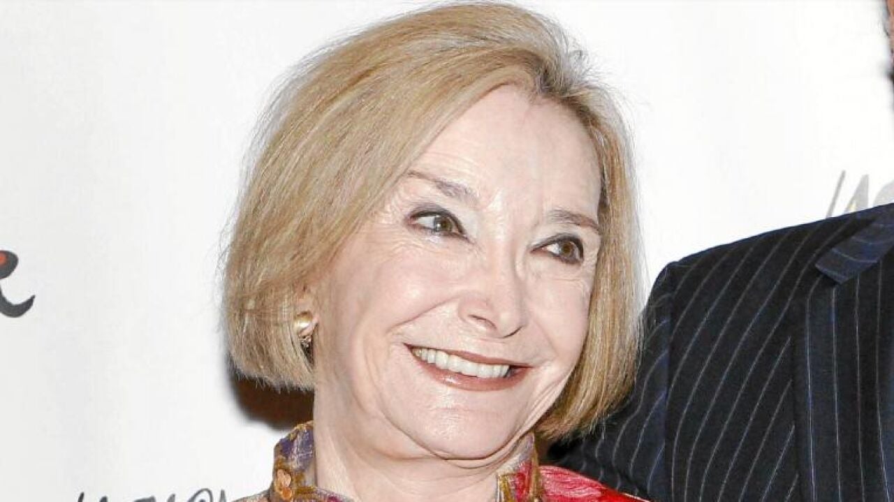 Nuria Espert sorprende con su nuevo pelo