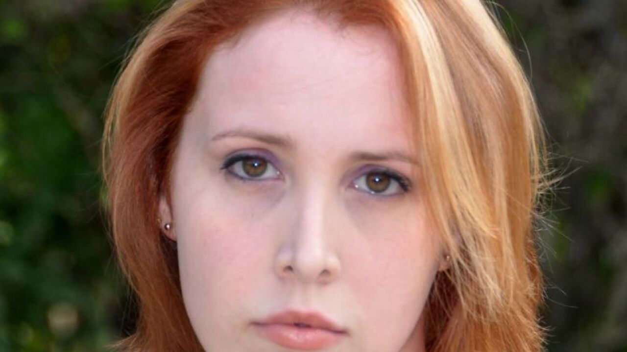 La hija de Allen replica al director que nada de lo que diga le hará callar