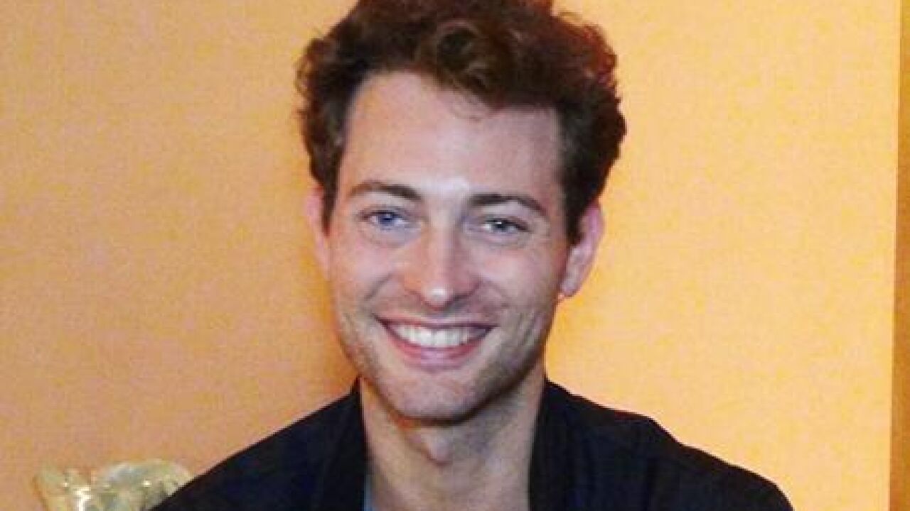 Peter Vives la nueva ilusión de Paula Echevarria en 'Velvet'