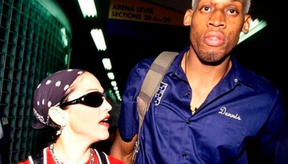 La vida de Dennis Rodman: baloncesto, “drag queens”, sexo y excesos