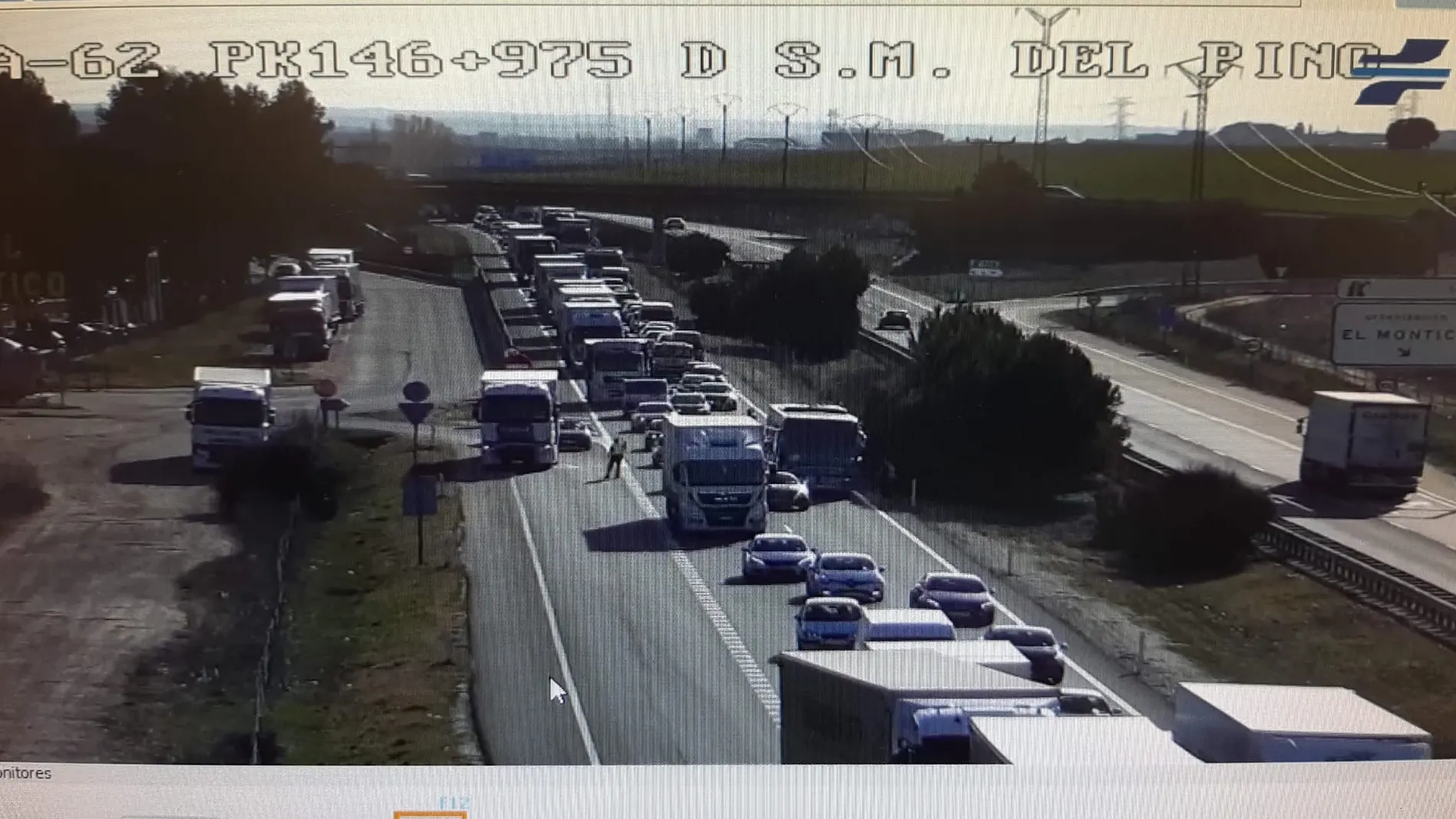 Un Accidente Entre Dos Camiones Provoca Retenciones Kilométricas En La