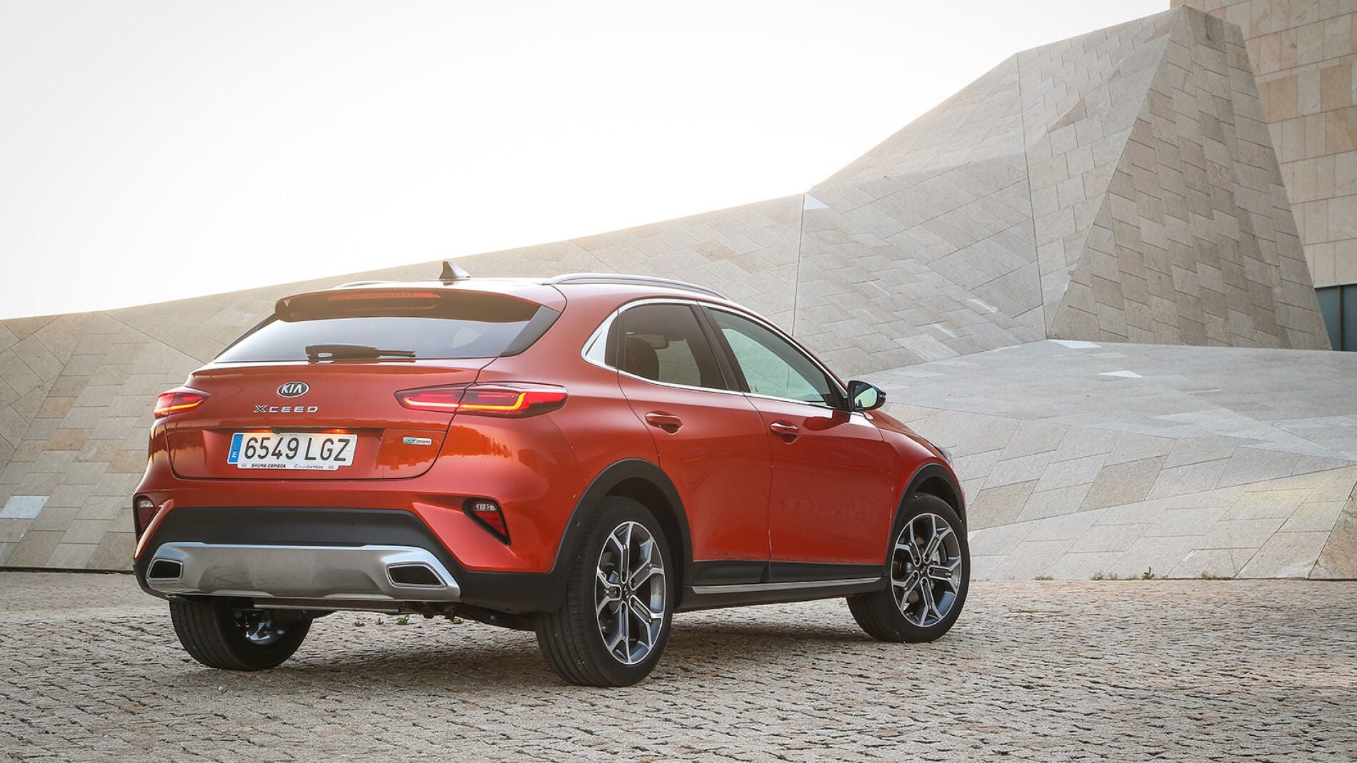 X-Ceed, el diseño de Kia entre un turismo y un SUV