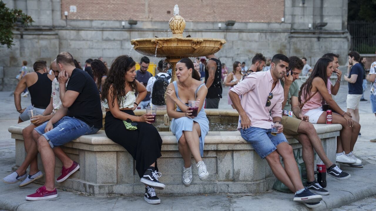El drama de los jóvenes españoles: casi cuatro veces más paro que en ...