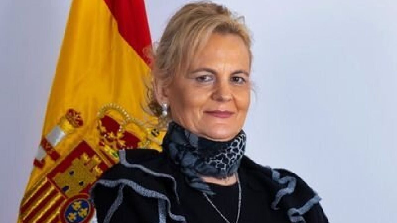 Una procuradora de Vox se une a la oposición en las Cortes de Castilla ...