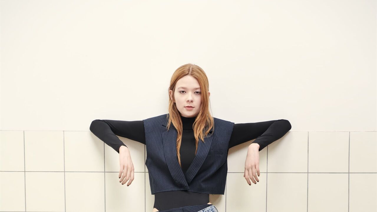 La raya diplomática está de vuelta: estas son las prendas que a partir ...