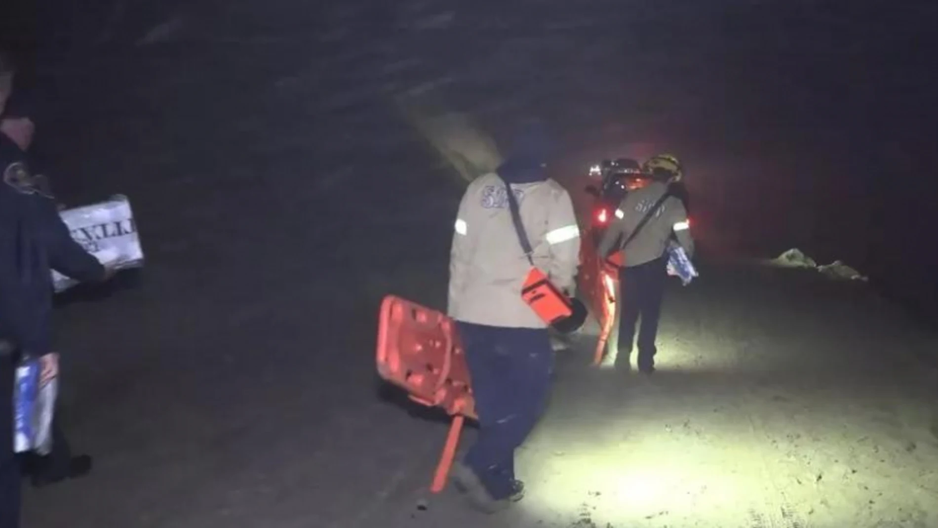 Ocho Muertos Y Siete Desaparecidos Tras Naufragar Dos Botes Frentede En