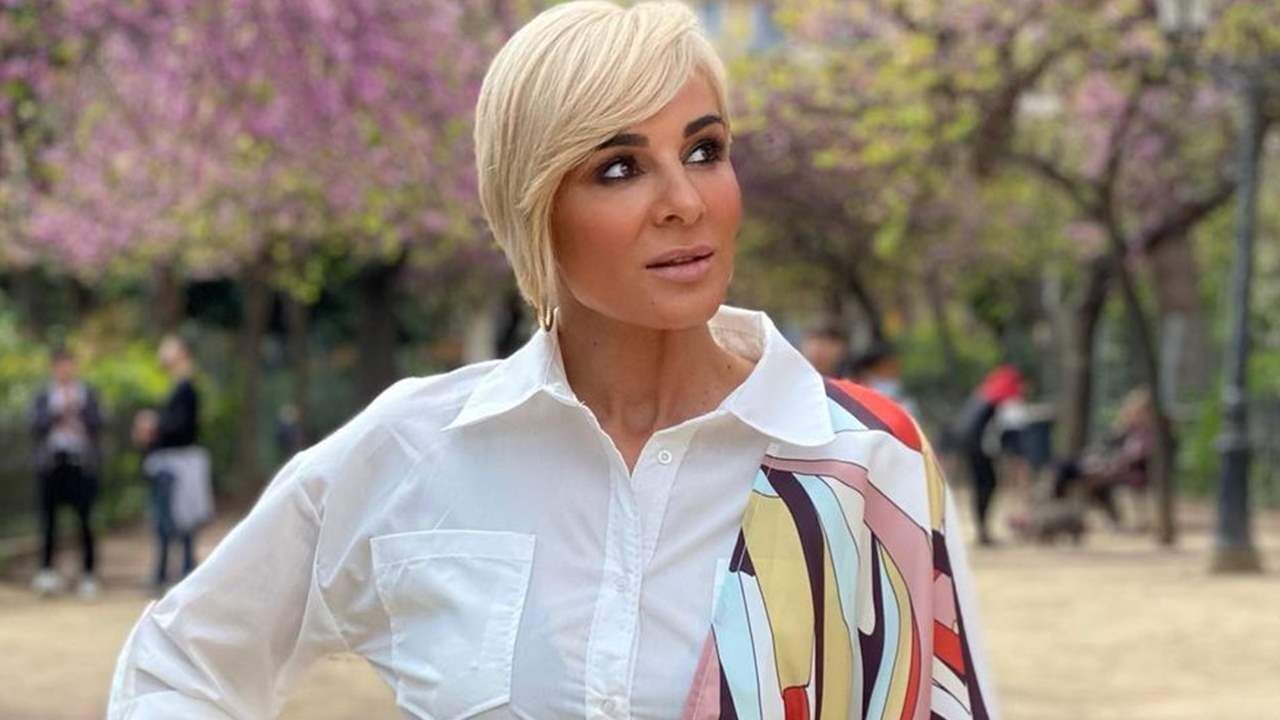 Ana María Aldón está generosa y enseña rincones inéditos de su nueva casa