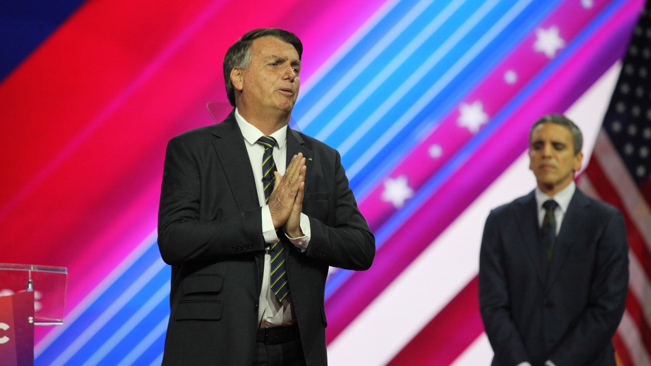 La Comisión Parlamentaria Del 8 De Enero Pide Acusar A Bolsonaro Por