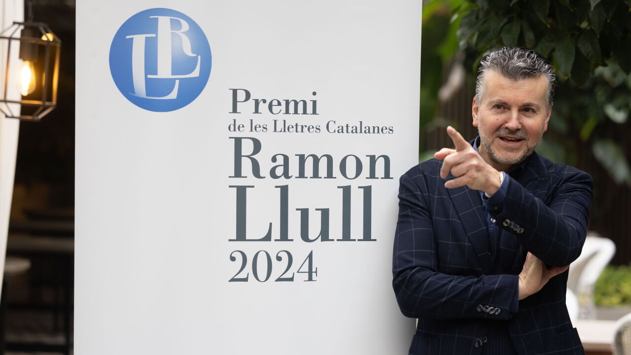 Ramon Gener gana el Premi Ramon Llull