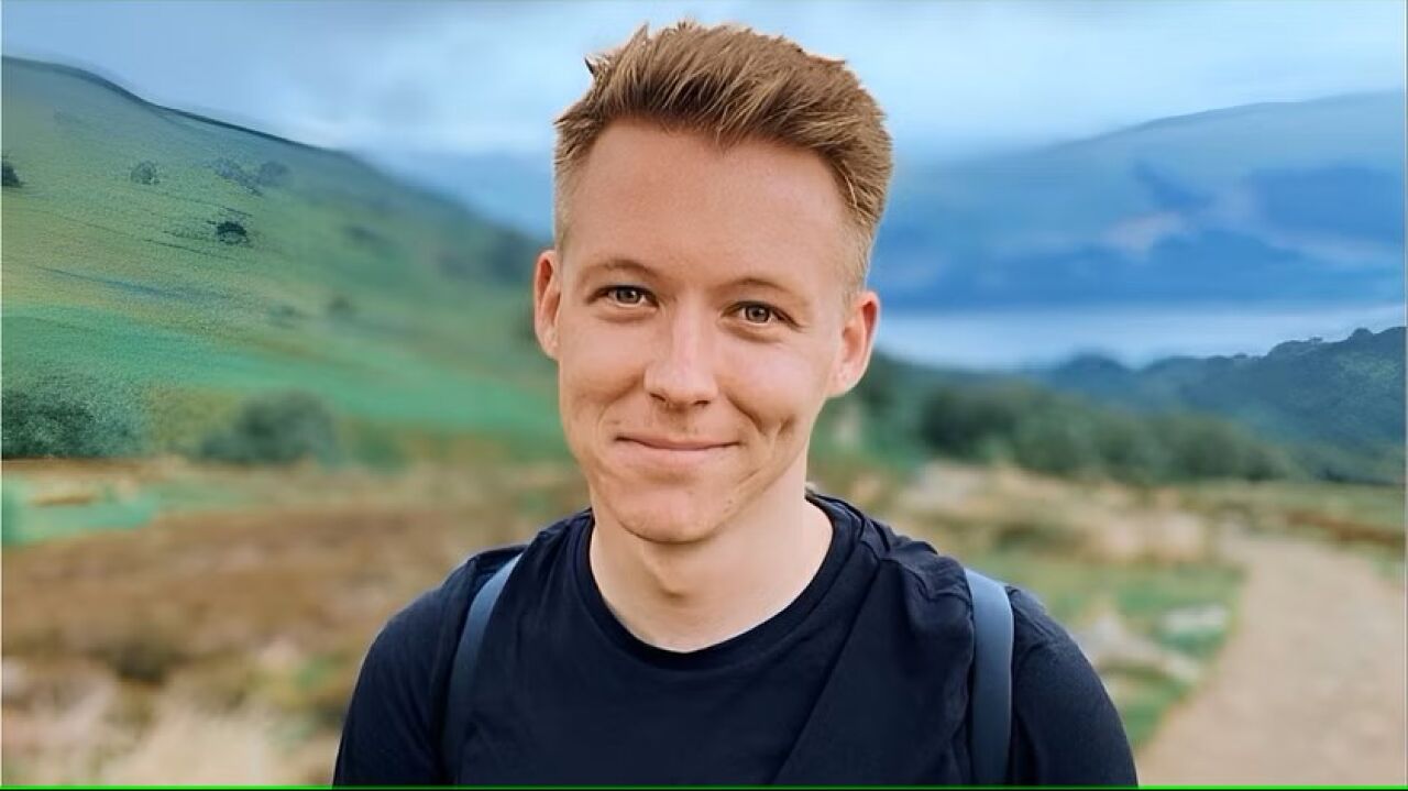 Muere el joven presentador de la BBC Nick Sheridan, a los 32 años