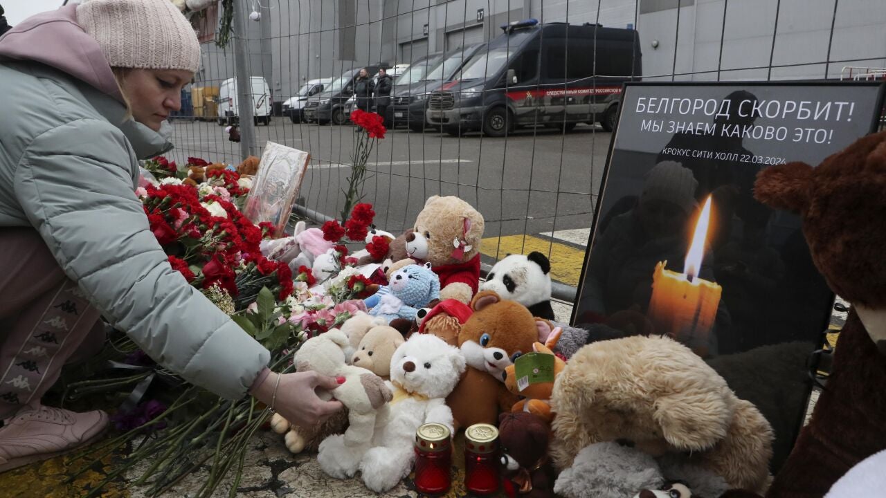 Testigos de la masacre en Moscú: «Durante un minuto y medio nadie sabía ...