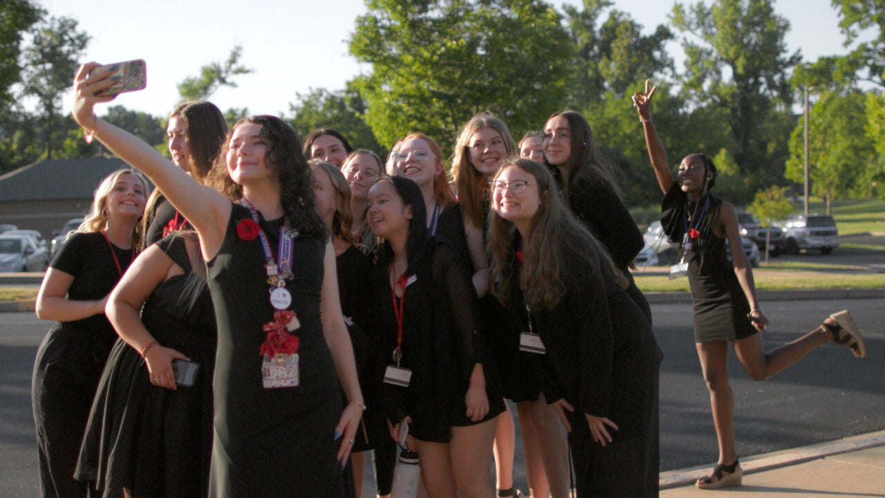 "Girls State", el experimento sociológico que revoluciona la democracia ...