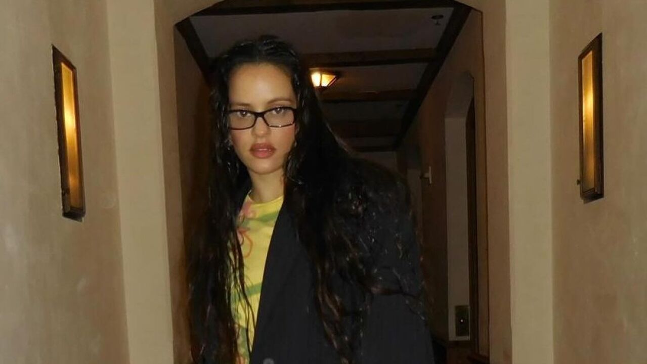 Rosalía se prepara para la Met Gala 2024 como toda una ejecutiva ...