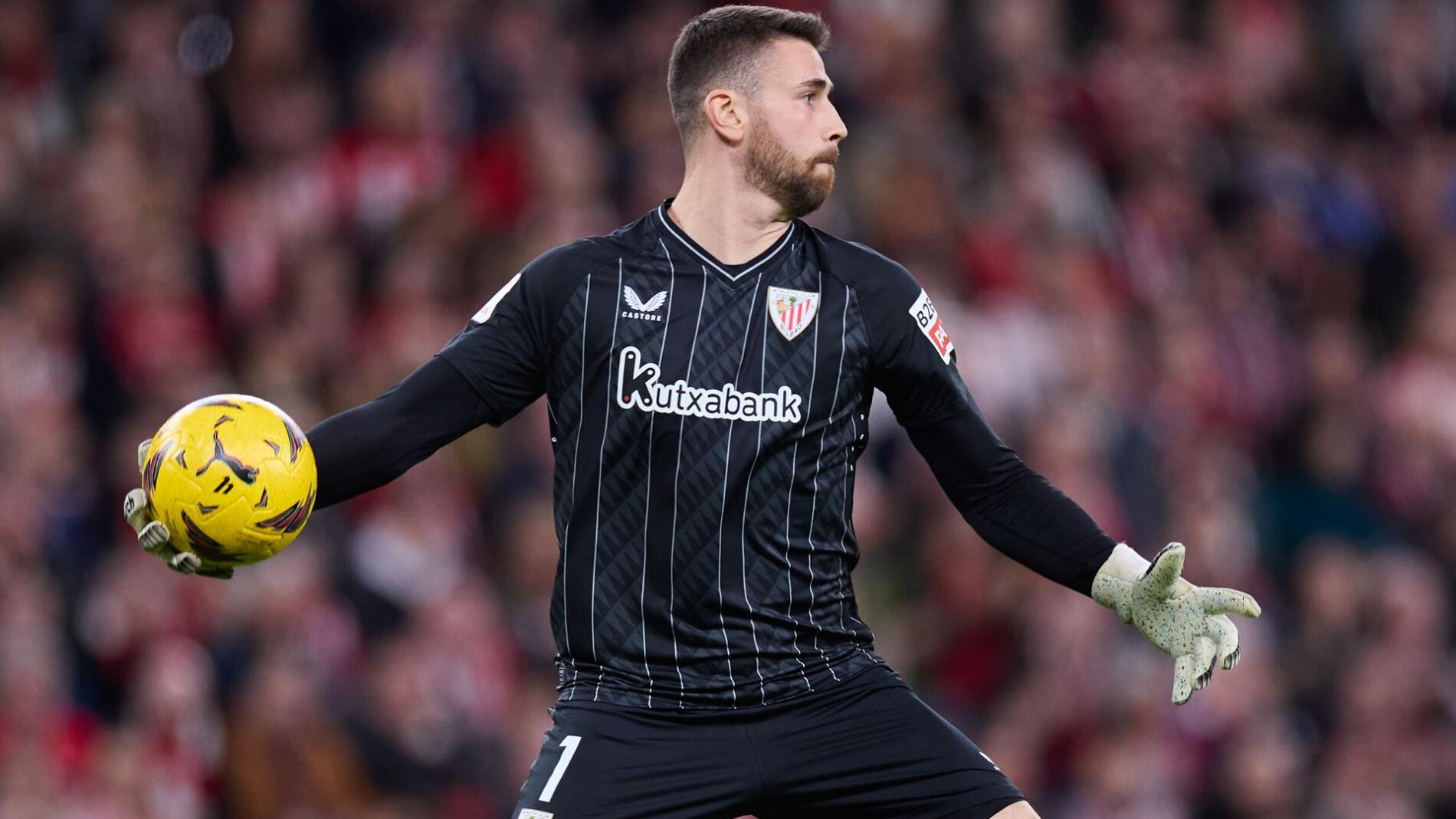 Unai Simón firma hasta 2029