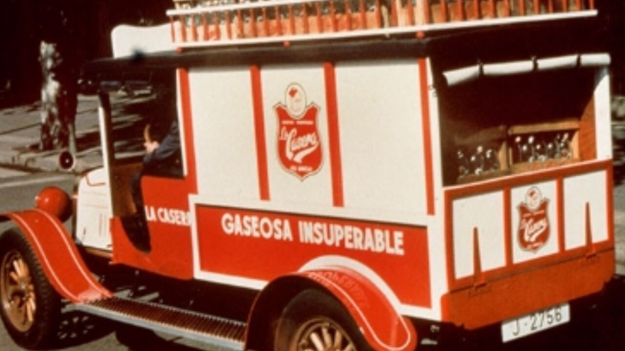 La Coca Cola española que provocaba la huida de los clientes de los ...