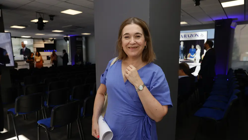 Las Imágenes Más Destacadas De La Visita De Alberto Núñez Feijóo A La RazÓn