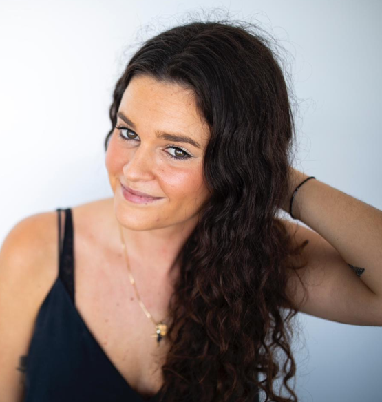 Álex Fernández, identidad y herencia de un mariachi pop