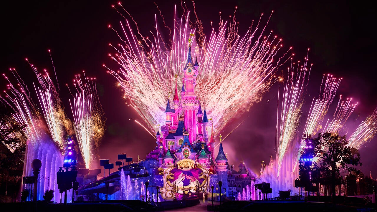 ¿Quieres comprar entradas para Disneyland Paris? Ya es posible hacerlo ...