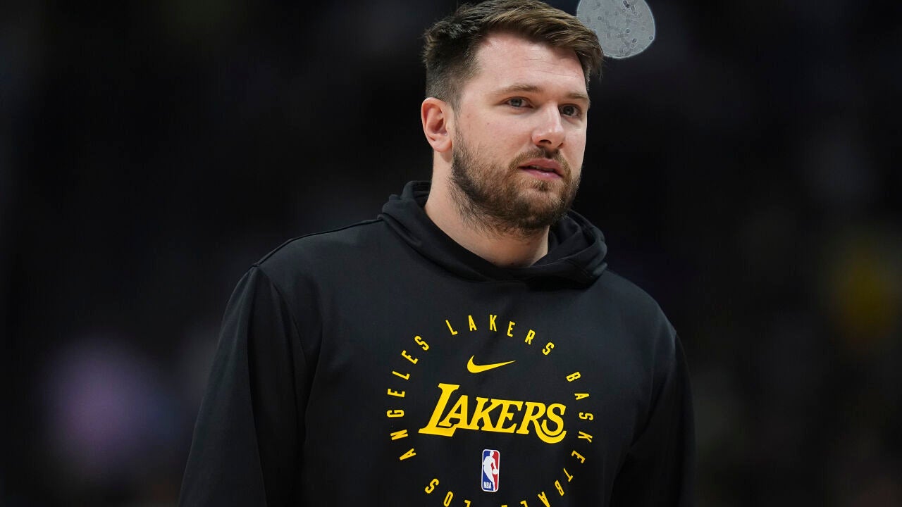 Los Lakers caen en Denver agotados y con las bajas por lesión de LeBron ...