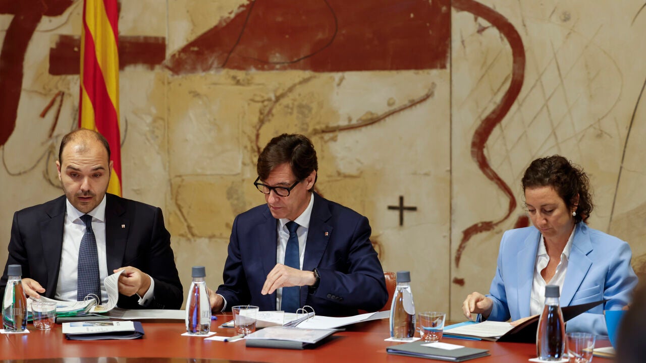 Un año de la victoria del PSC de Illa: sin presupuestos, con apoyos ...