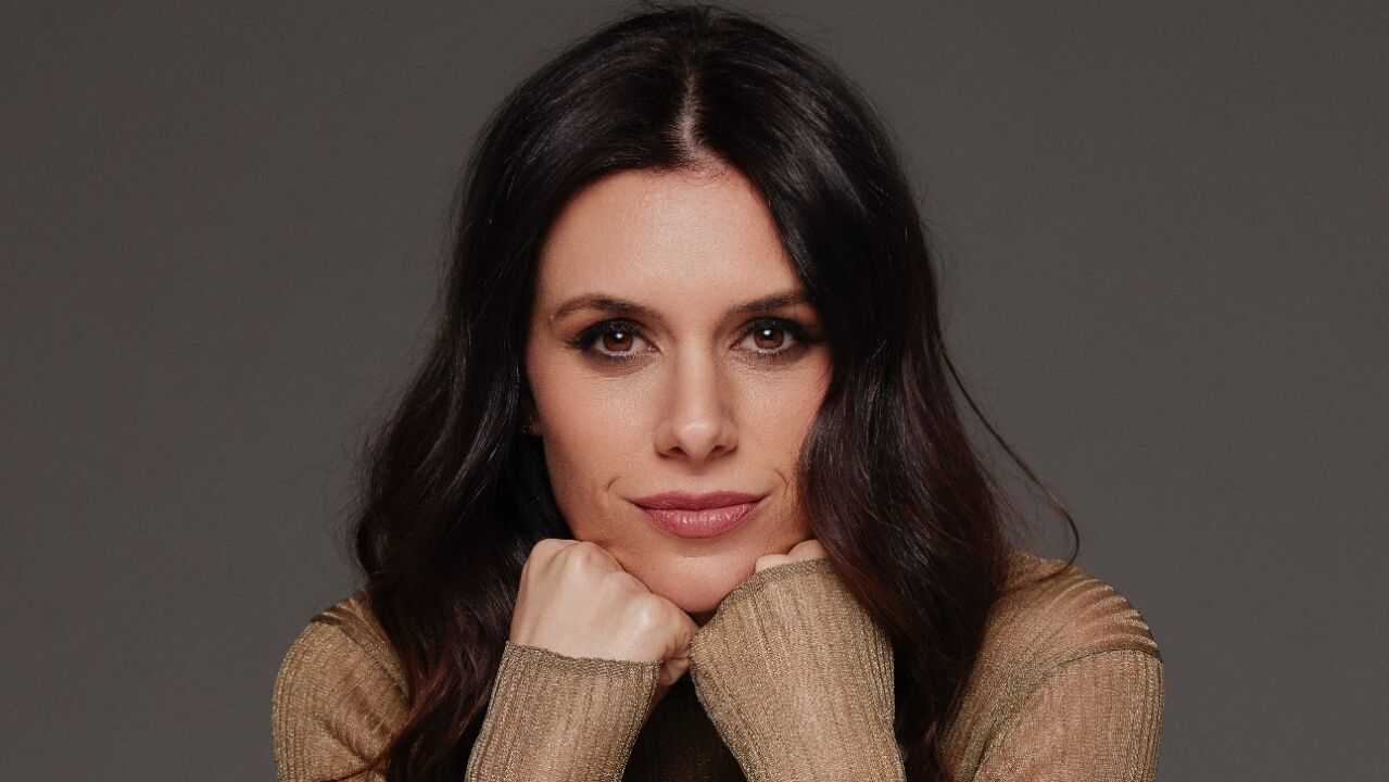 Bokep colmek terbaru i had met Kennedy and Haze before, so