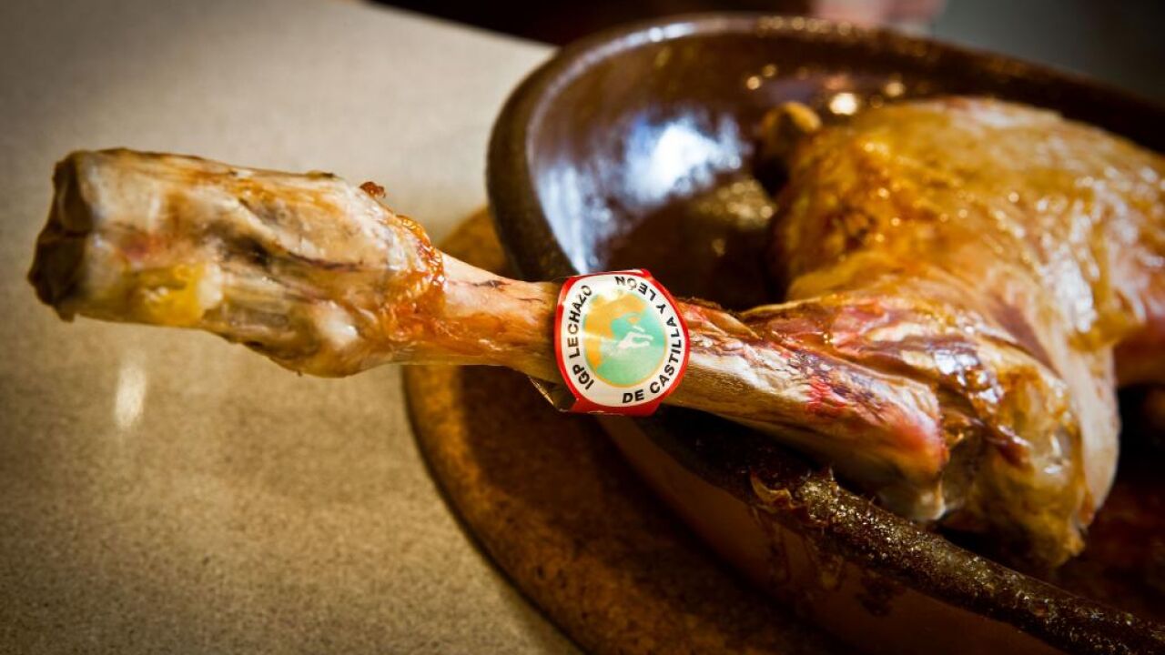 Estos son los restaurantes donde se come el mejor lechazo del mundo