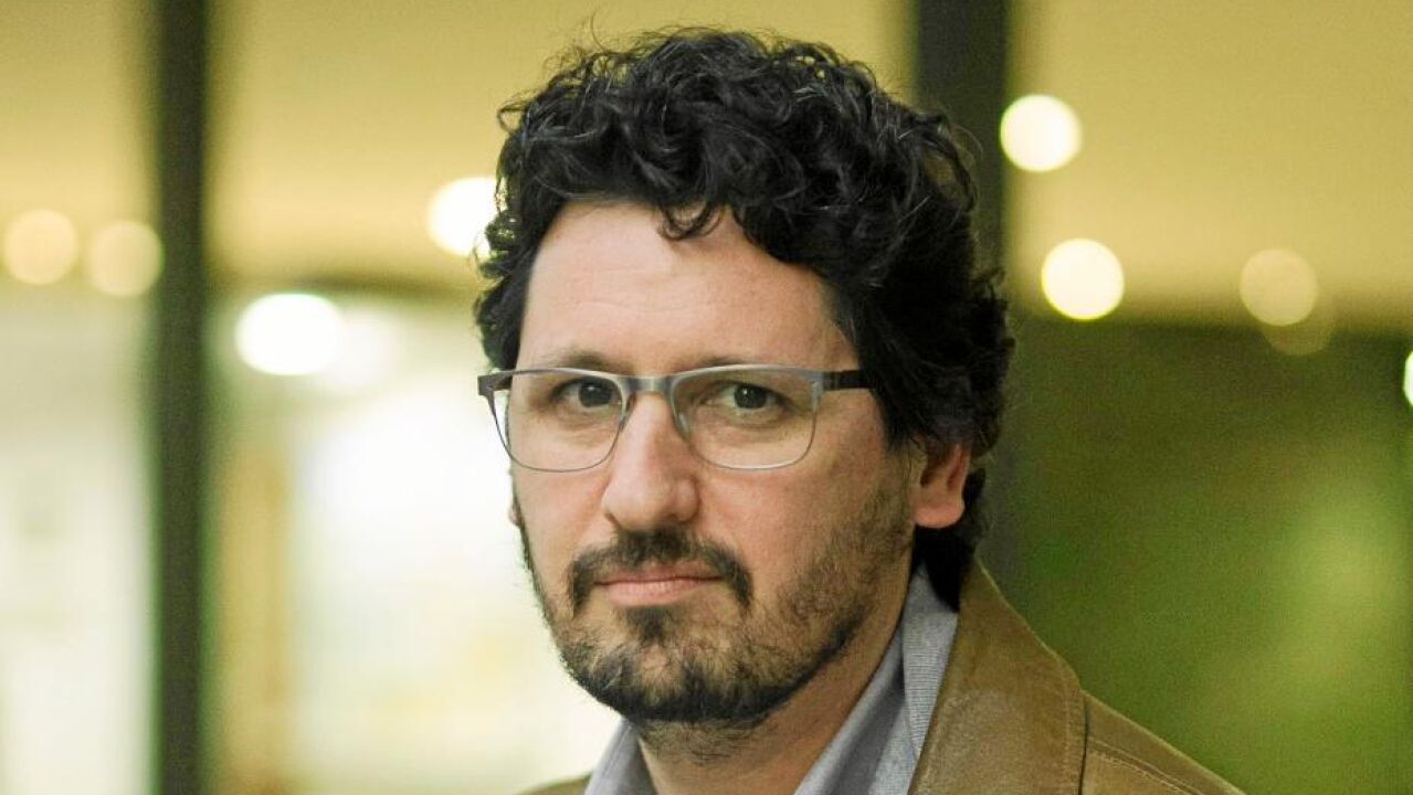 Tolchinsky: «El sistema público ya está sometido a muchas tensiones de ...
