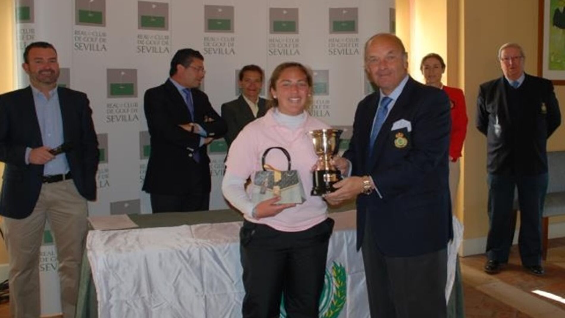 Sevilla, terreno de éxito para María Parra