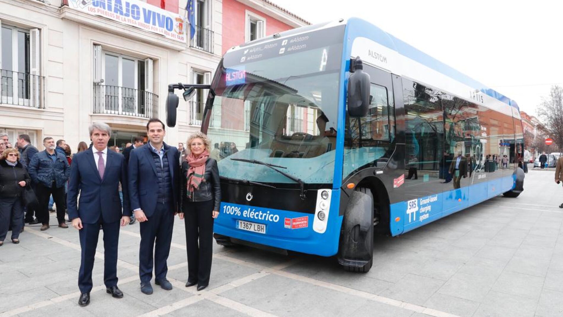 Aguado pondrá en marcha el primer autobús interurbano 100% eléctrico