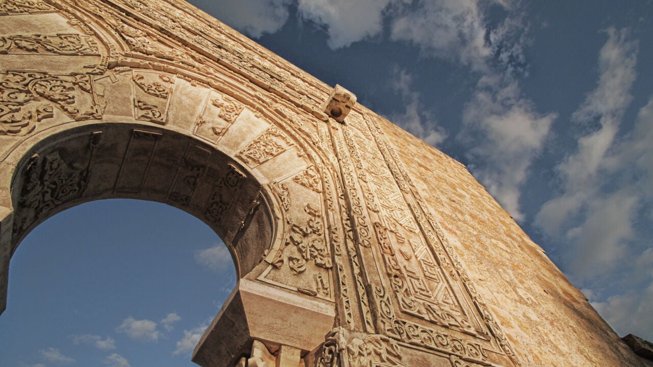 Medina Azahara y cinco yacimientos arqueológicos más para visitar en ...