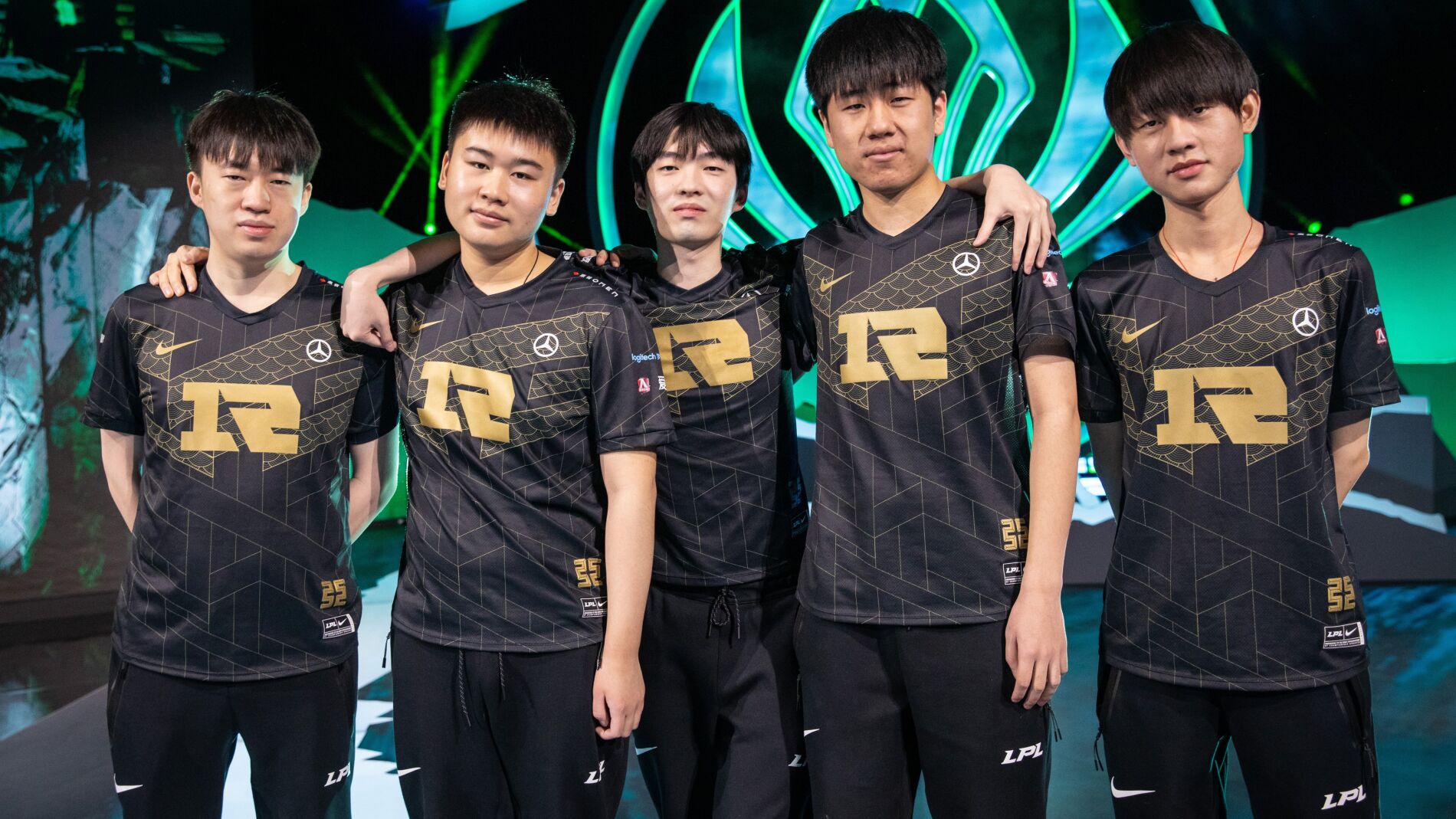 RNG se lleva la corona del MSI