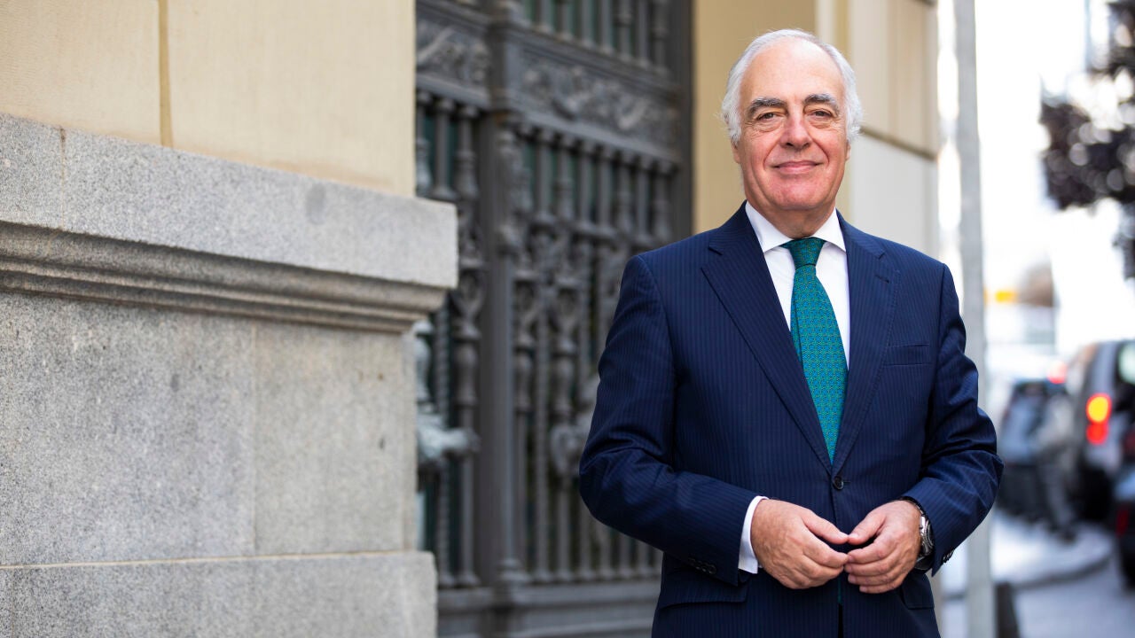 José Luis Rodrígo Escrig: «La Monarquía que tenemos es para quererla»