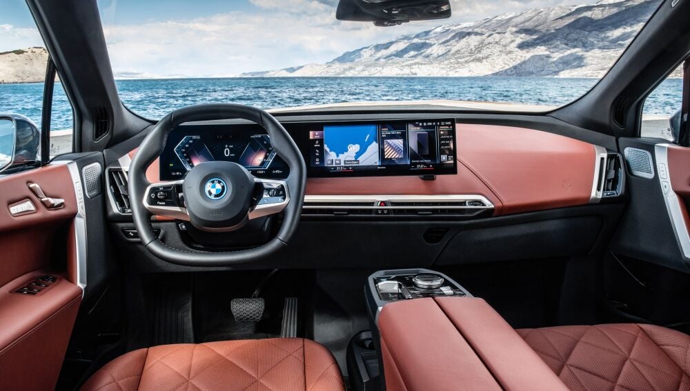BMW iX50 o cómo viajar con un coche cien por cien eléctrico sin ...