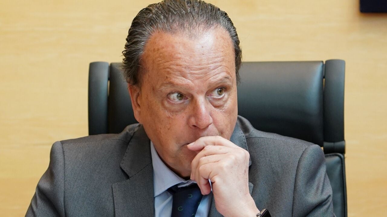 Mario Amilivia llega a las cien auditorías expuestas en las Cortes