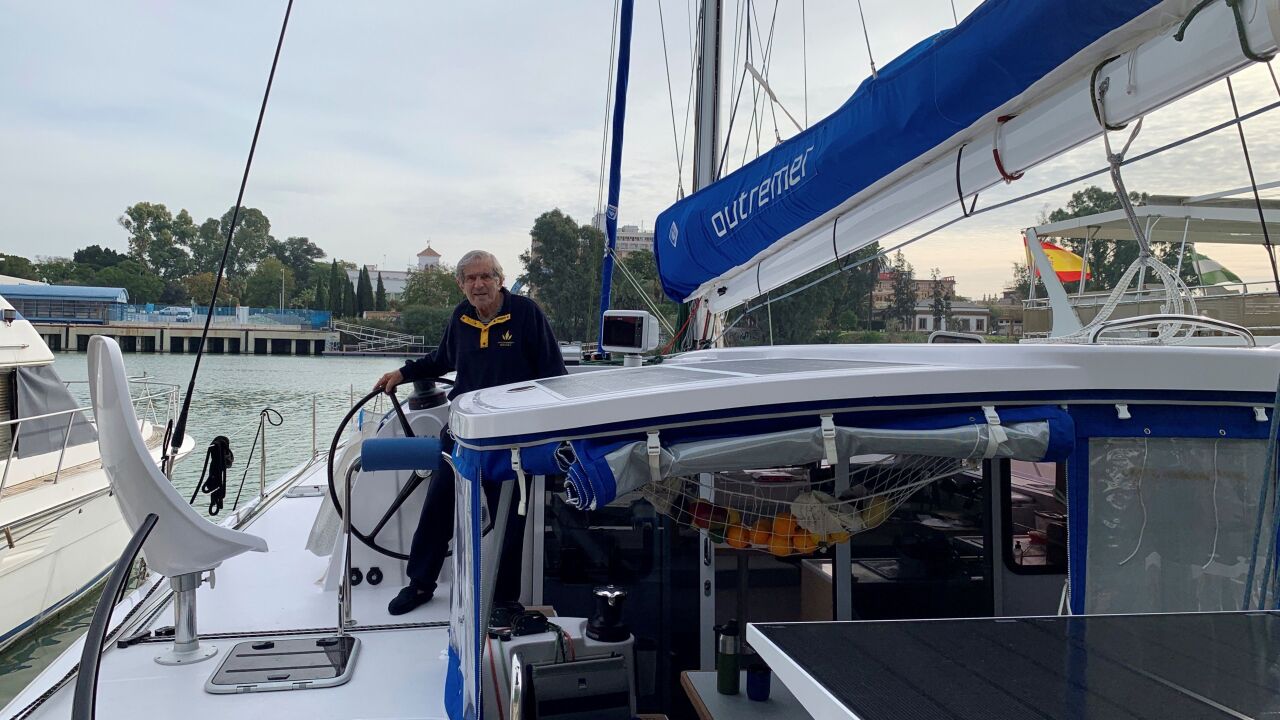 La réplica de la primera vuelta al mundo acaba abruptamente en la Isla ...