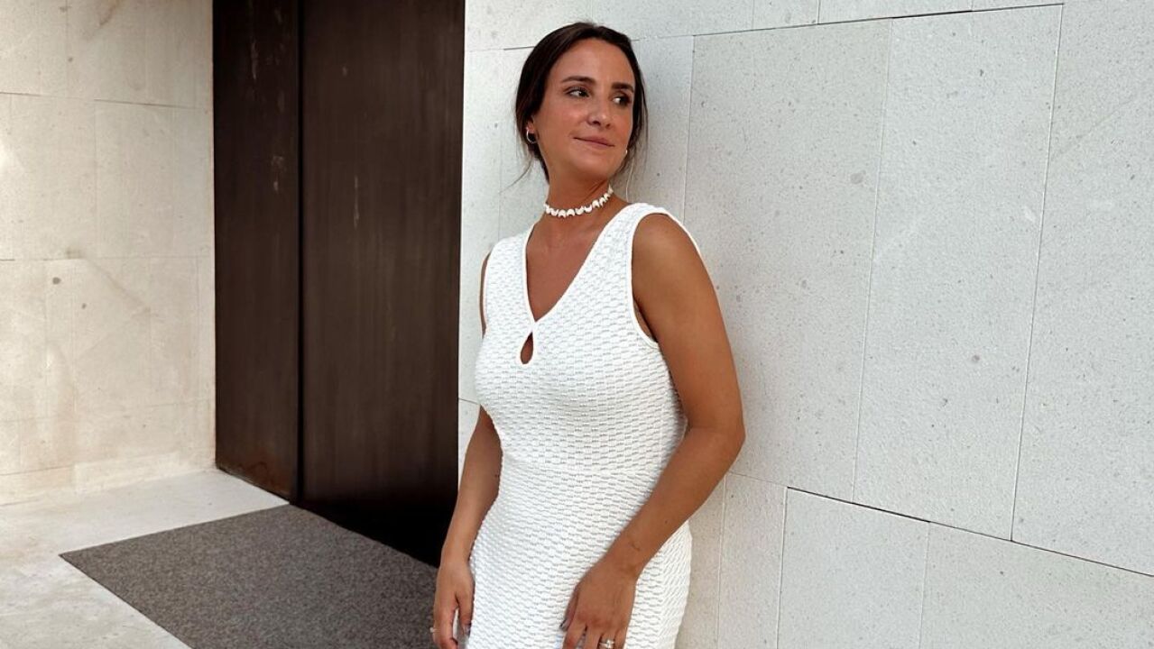 Nos hemos enamorado del vestido camisero de lino de Marta Pombo que ...
