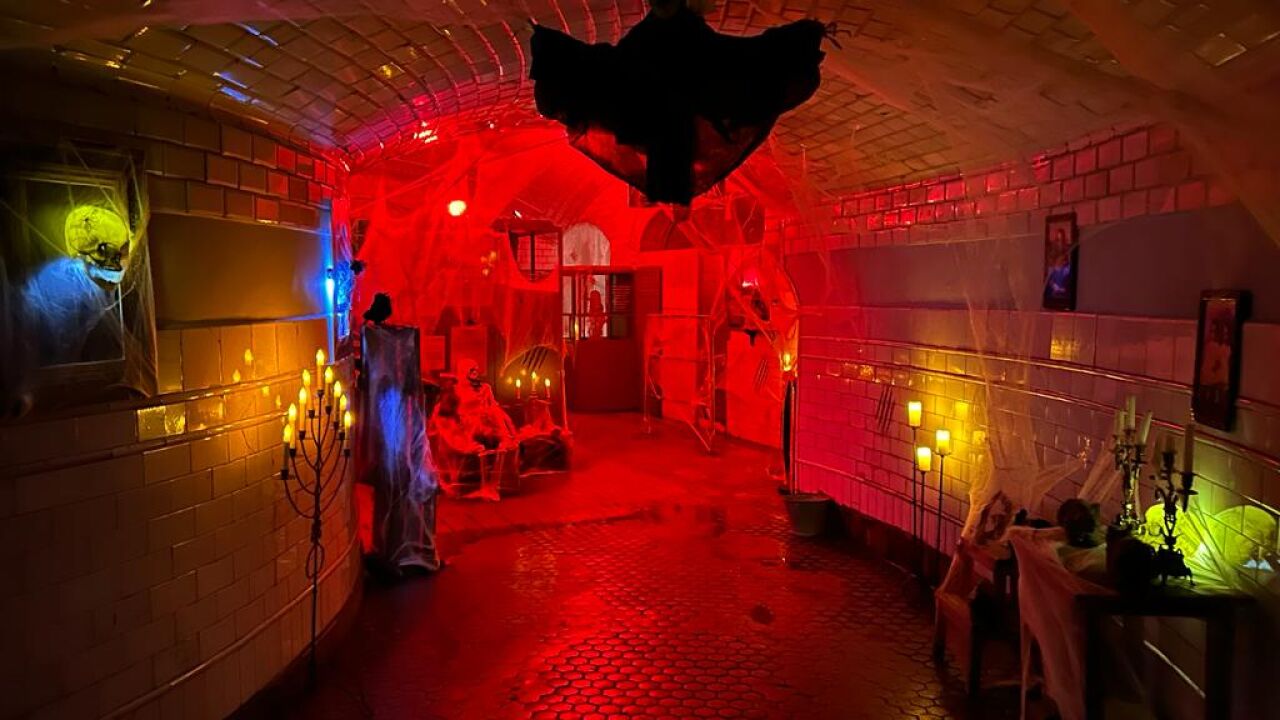 Madrid: así luce el Metro más "terrorífico" por Halloween