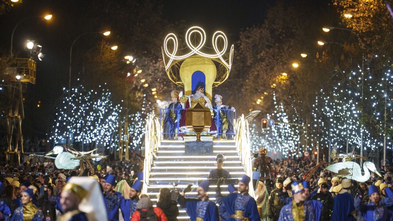 Dónde ver en directo y desde casa la Cabalgata de los Reyes Magos 2025 ...