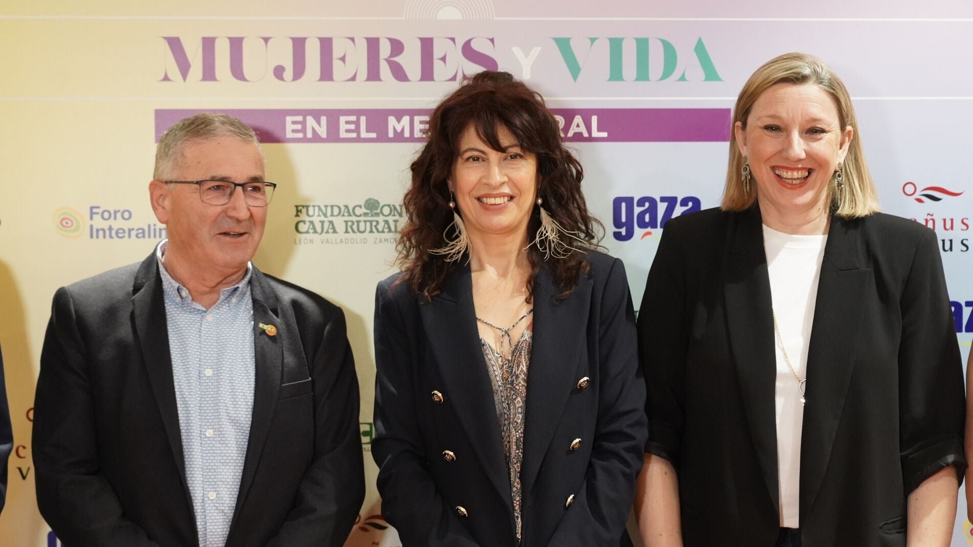 Isabel Blanco defiende un mayor apoyo en favor de la mujer en el medio ...