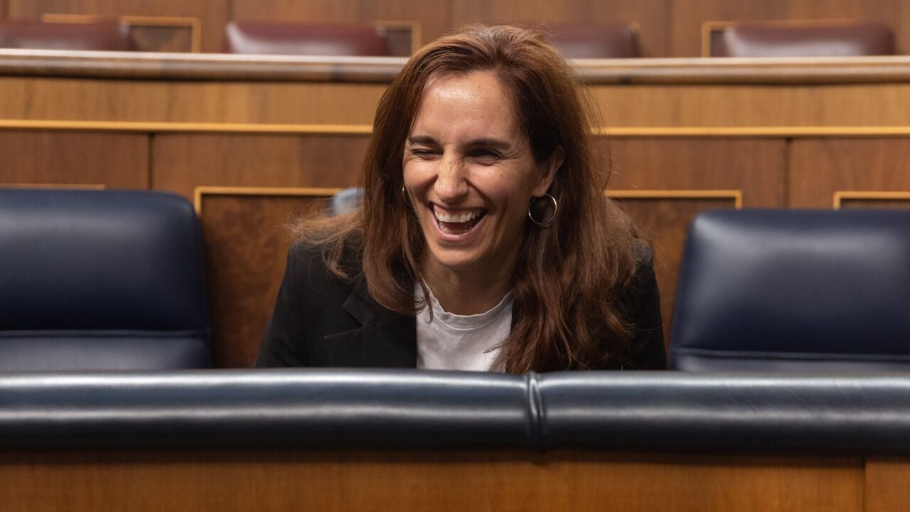 Mónica García y la medicina que no financia por costar cara