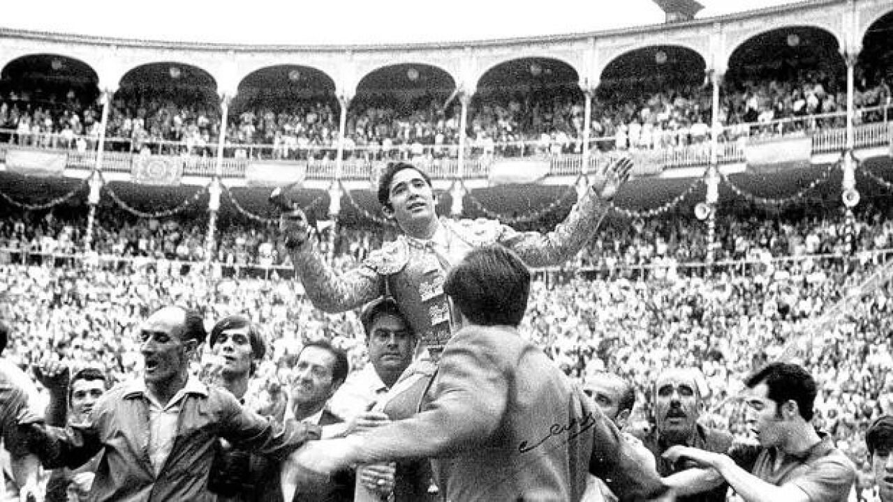 Muere a los 83 años, el histórico matador de toros Paco Camino