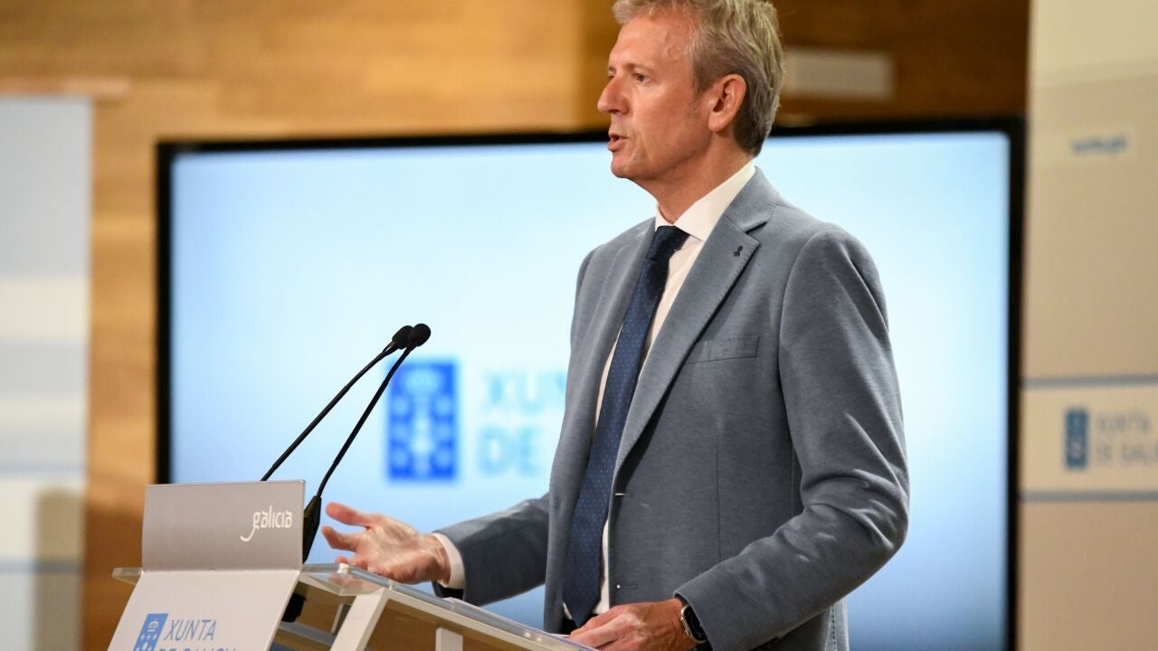 Rueda afirma que lo importante es que todo el mundo ayude ante la DANA