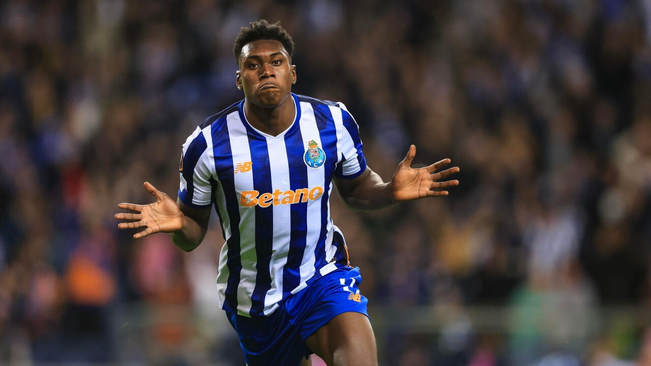 Así fue el golazo de Samu Omorodion en la victoria del Oporto en la ...