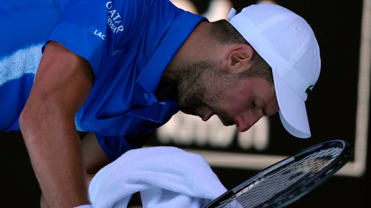 Djokovic enseña la resonancia magnética de su lesión en el Open de ...