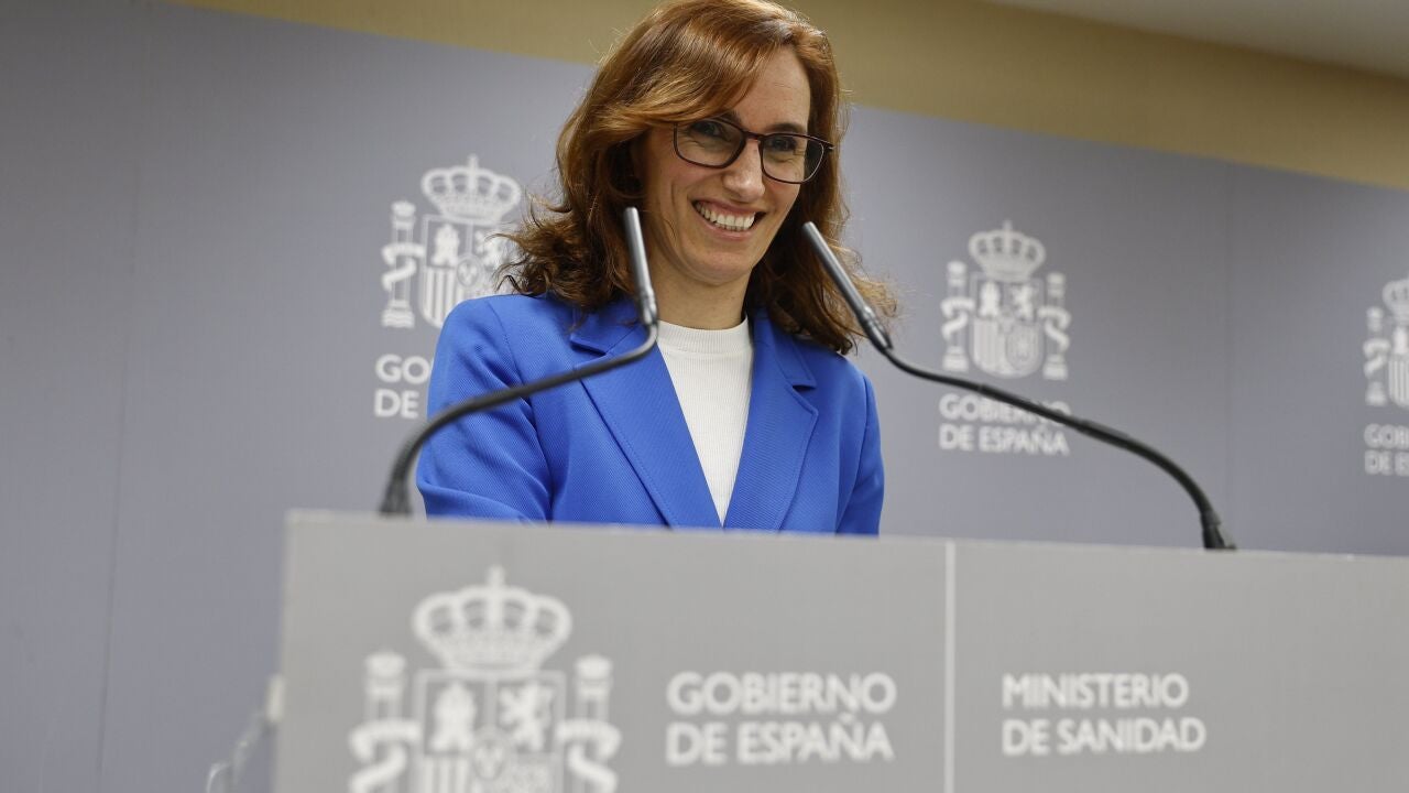 Mónica García y el tupido velo de las compras en la pandemia